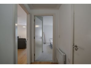 Apartamento (1 Bedroom) | Ferro/tábua de engomar, roupa de cama fornecida