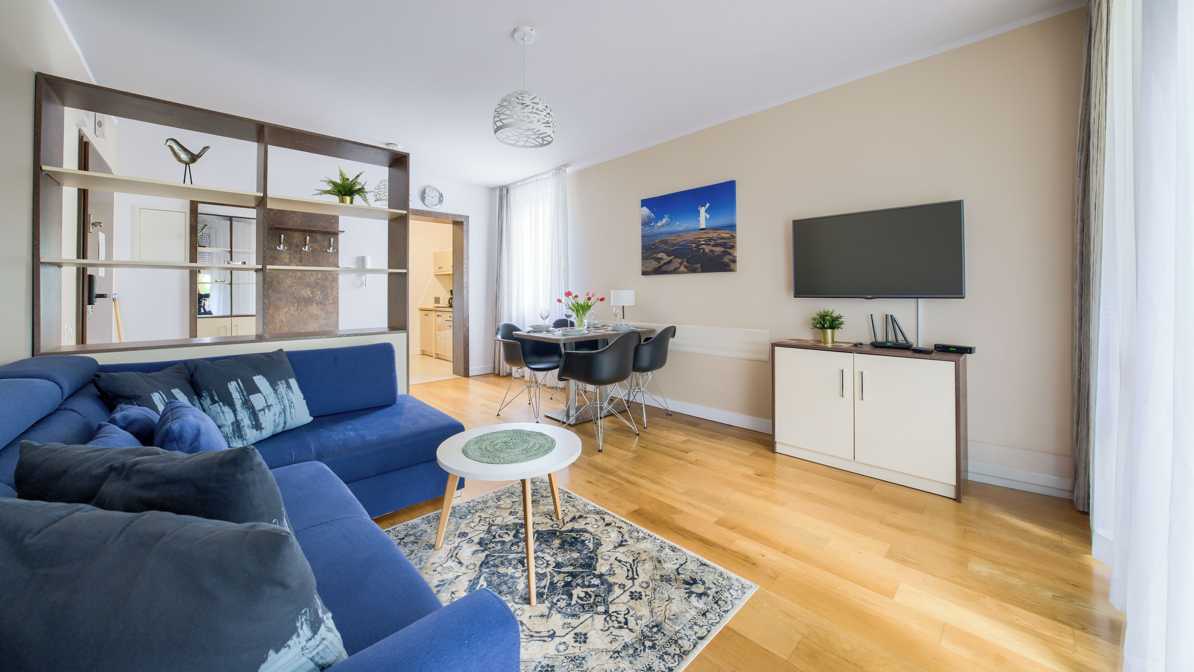 Apartamento (8, Bałycka 10) | Área de estar | TV de tela plana