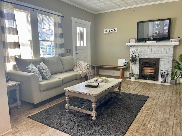 Vidalia Sweet Onion Home In Downtown Lyons, With King Bed-travel Workers Welcome - Georgia, GA