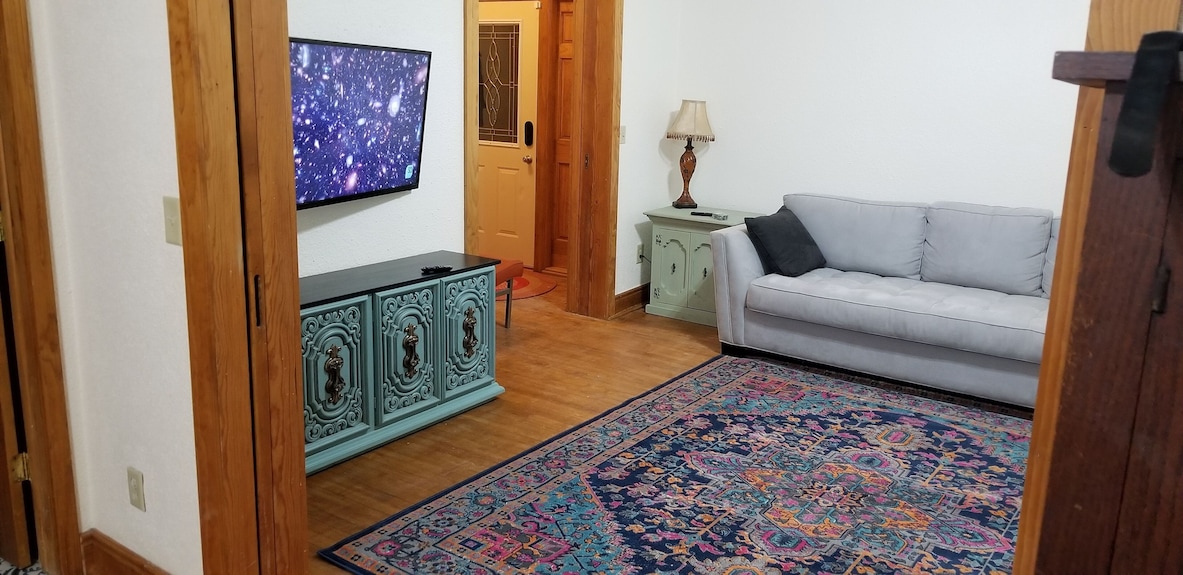 Beautiful Historic Black Hills Home Very Close To Deadwood - Deadwood, SD