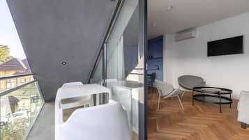 Apartamento Deluxe | 1 quarto, cofre no quarto, quartos insonorizados
