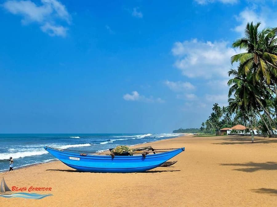 Perto da praia, praia de areia branca