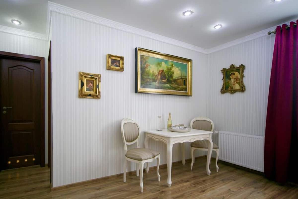 Apartamento, 1 quarto | Sala de estar