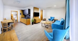 Apartamento de Luxo (5) | Camas de colchão Select Comfort, secretária 