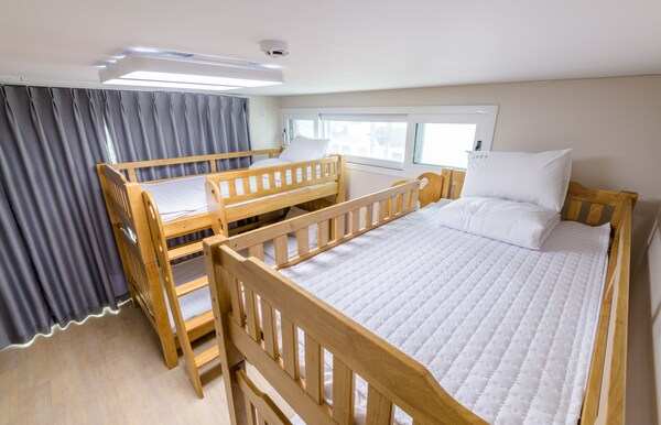 Swimeong Nolmeong Guesthouse&pension - Jeju-si