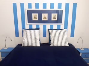 Apartamento, 1 quarto, acesso à piscina, vista para o mar | 1 quarto, roupa de cama