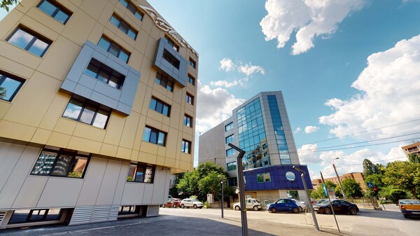 Le Blanc Aparthotel - Bucharest