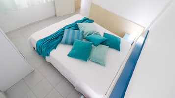 Apartamento, 1 quarto, varanda, Vista para a cidade | 2 quartos, ferro/tábua de engomar