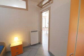 Casa, 2 quartos, varanda, Vista para a cidade | Interior