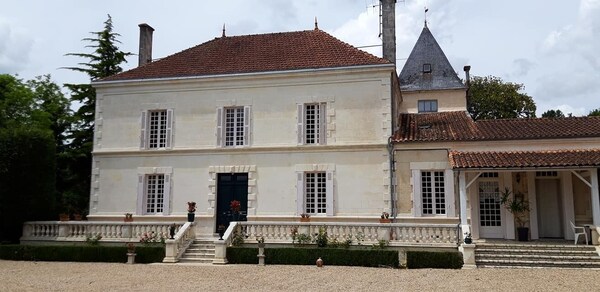 Le Logis Des Bessons - Charente-Maritime