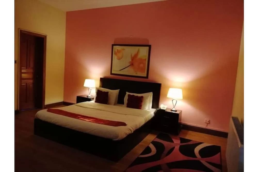 Carnations Suites - Luxury Rooms In The Heart Of Islamabad!! - Islamabad