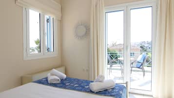 Vila conforto, 3 quartos, piscina particular, vista para o mar | 2 quartos, roupas de cama premium, individualmente decorados