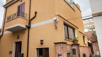 Apartamento, 2 quartos | Entrada do alojamento