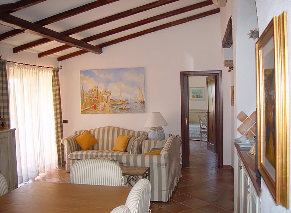 Apartment With Sea View Terrace - La Maddalena