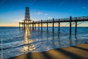 Perto da praia, praia de areia branca, 4 bares na praia 