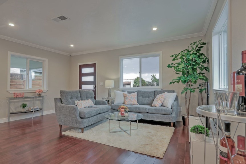 Spacious 4 Bd 4 Ba Home Close To All The Best Of San Jose - San Jose, CA