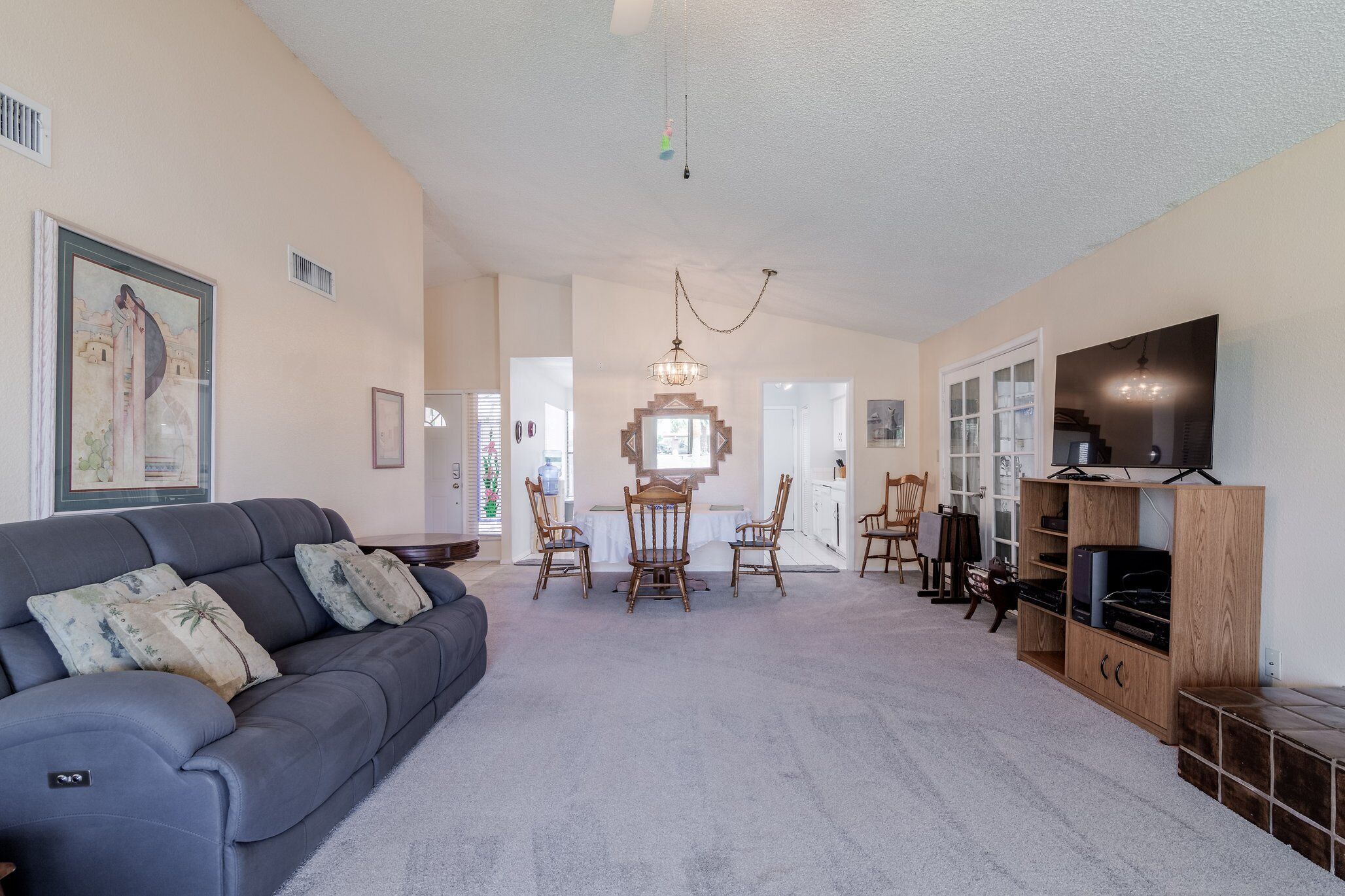 Waterfront - Pet Friendly Home - On The Lake - Multi-month Options - Mesa, AZ