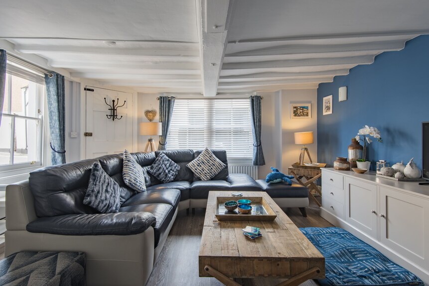 Dexter's House - Deal