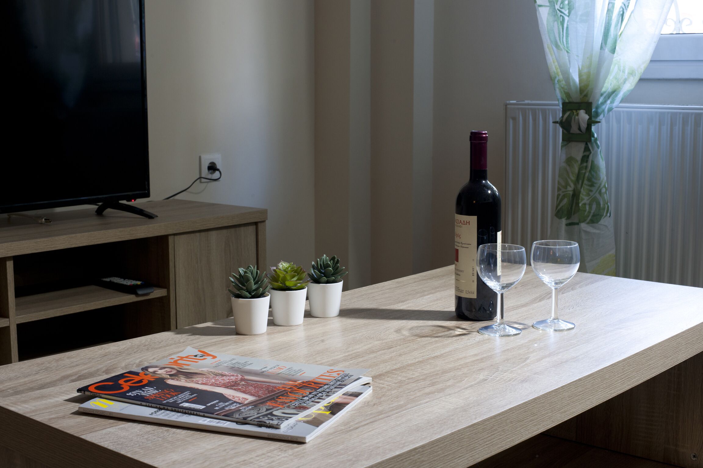 Apartamento, 1 quarto | Área de estar | TV de tela plana