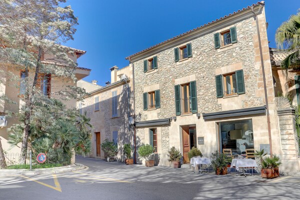 Hotel Desbrull - Turismo De Interior - Pollença