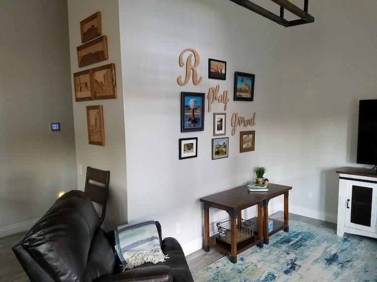 45 Minutes From Moab, Located In Green River Utah R Guest House - Green River, UT