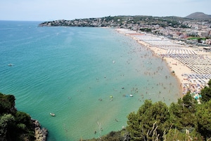 Casa, 2 quartos, terraço, vista para a cidade | Fachada