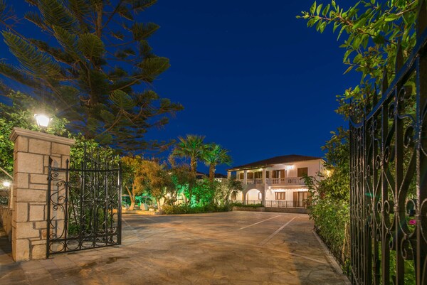 Mavrias Complex - Greece