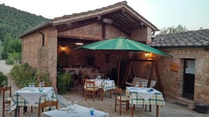 Quarto, 6 quartos | Restaurantes