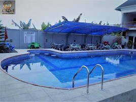 Piscina exterior