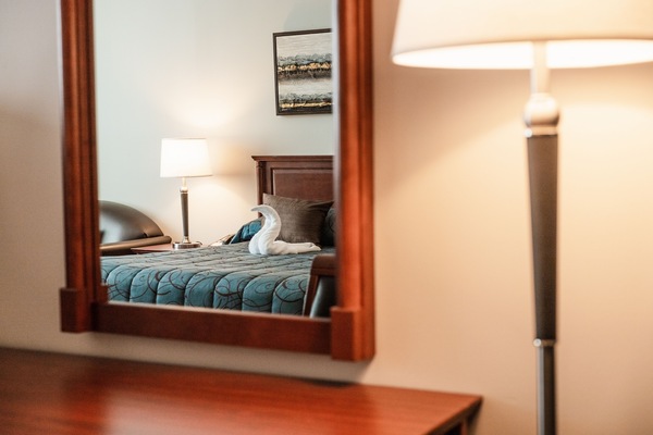 Quarto Individual, 1 cama king-size | Camas de colchão pillowtop