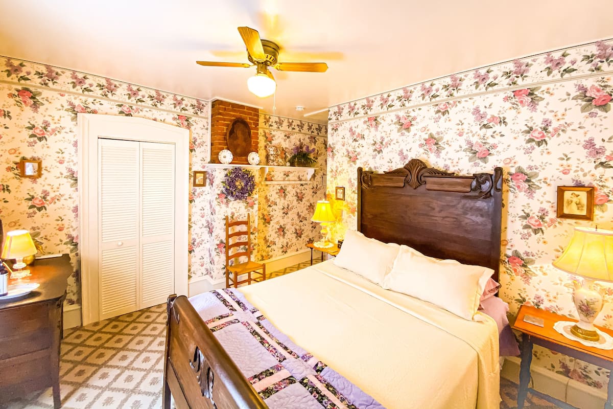 Quarto Comfort | Roupa de alta qualidade, camas de colchão pillowtop