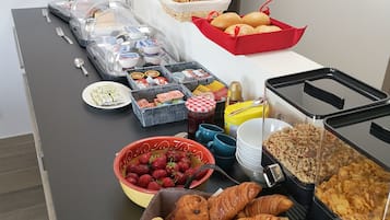 Pequeno-almoço continental diário incluído