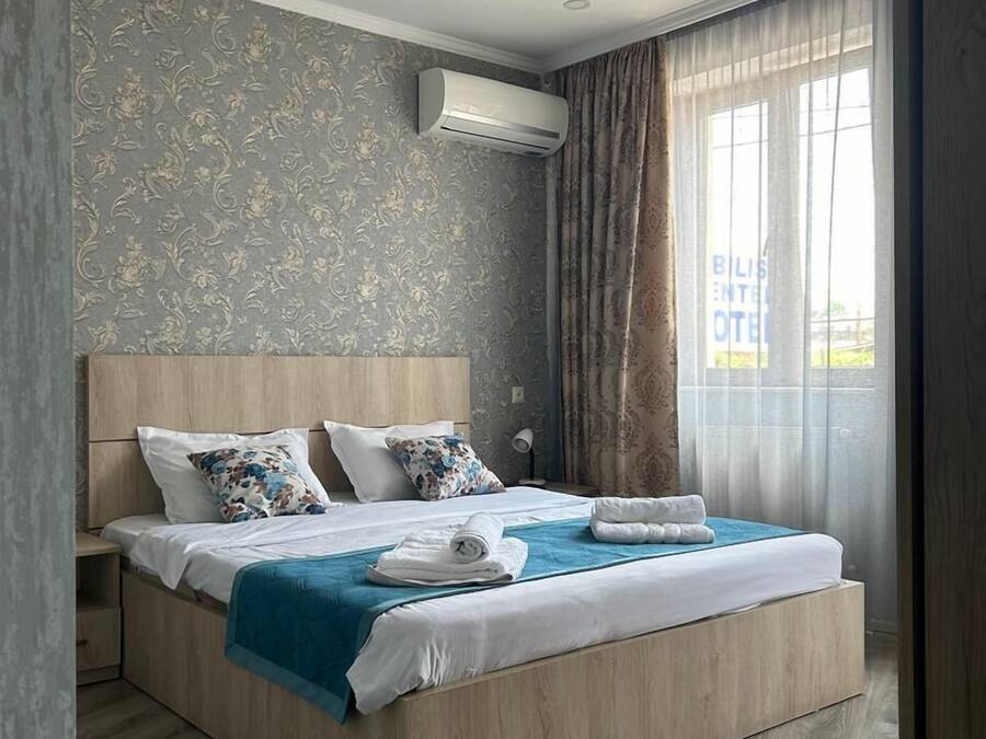 Quartos insonorizados, Wi-fi grátis, roupa de cama fornecida