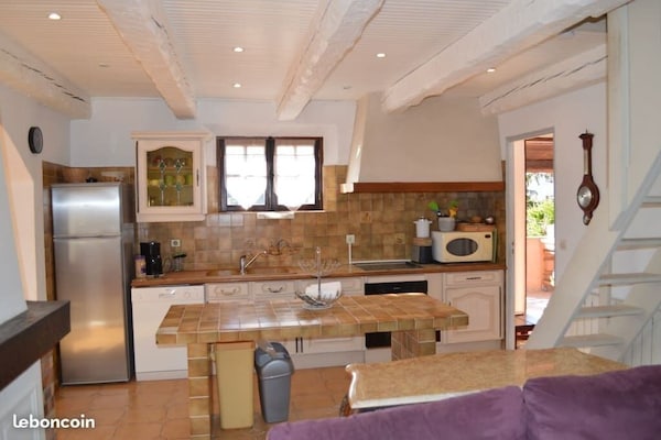 Apartment (Top Of Villa) 350m From The Beach - Villeneuve-Loubet
