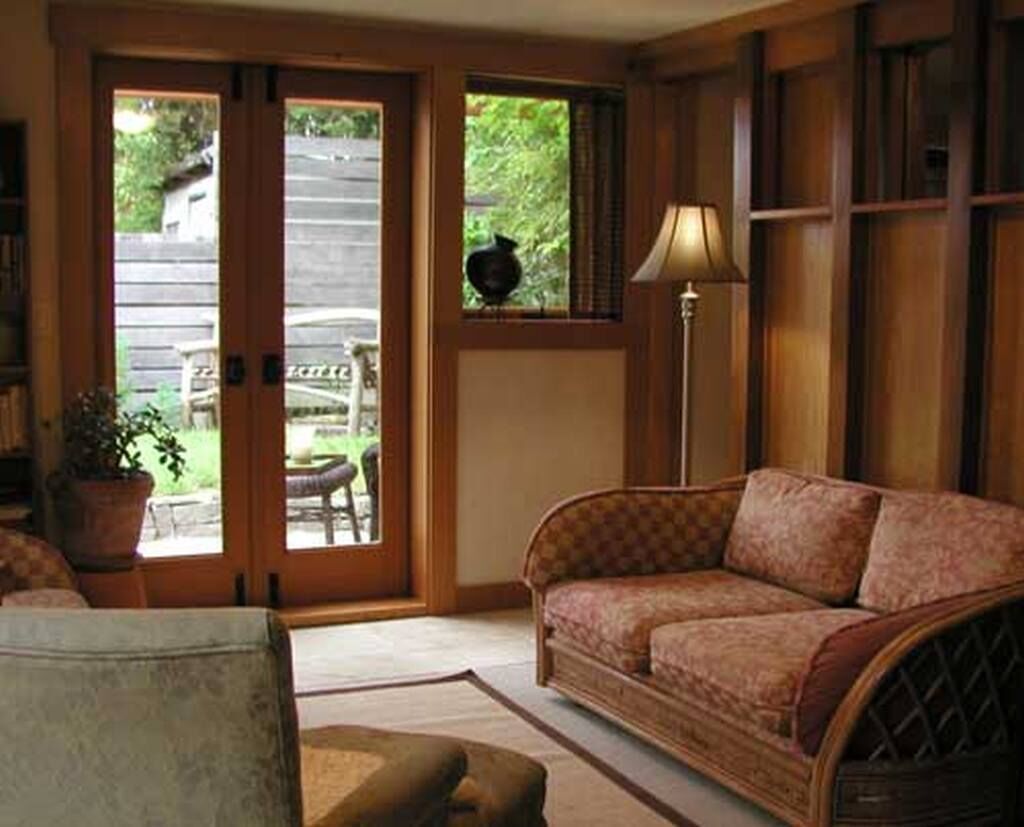 The Cottage -No Cleaning Fee - Olympia, WA