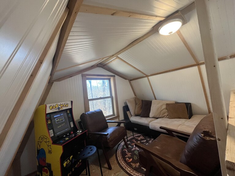 Ridge View Log Cabin | Hot Tub, Game Shed & Ev Charger 2br, 2 Ba - Indiana (State)