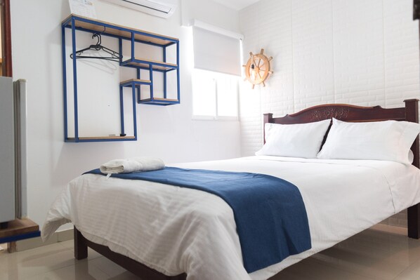 Quarto Duplo Superior | Edredões de penas, cortinas/cortinados opacos, Wi-fi grátis 