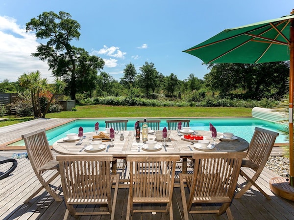 Appartement Dans Une Maison De Vacances Avec Wifi, Piscine Privée, Tv, Terrasse, Animaux Admis - Soustons