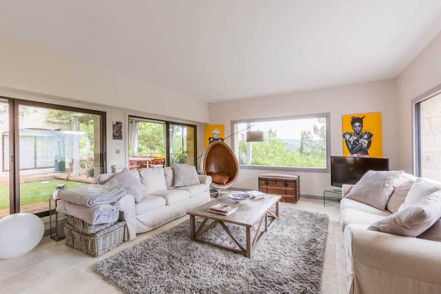 Schitterende Woning Aan De Voet Van De Luberon, In De Buurt Van Aix En Provence - Lourmarin