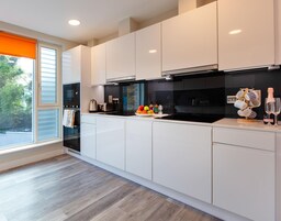 Quarto Duplo | Espaço de cozinha partilhado | Um frigorífico no espaço comum, um micro-ondas no espaço comum 