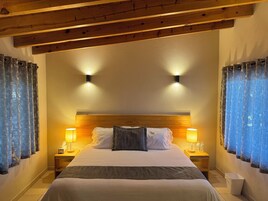 Chalé | Roupas de cama premium, edredons de pluma, individualmente decorados