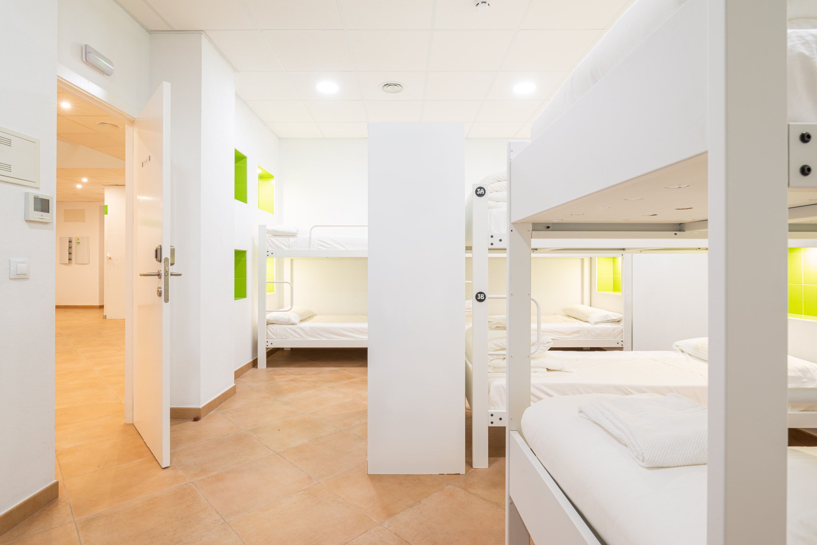 Quarto Standard (Atajate) | Edredões de penas, Wi-fi grátis, roupa de cama fornecida 