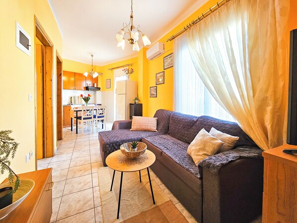 Apartamento de Luxo | Cortinas/cortinados opacos, ferro/tábua de engomar, Wi-fi grátis