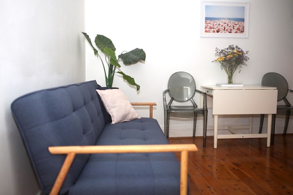 Super Studio- Petite Home, Best Rate & Location! - 시드니