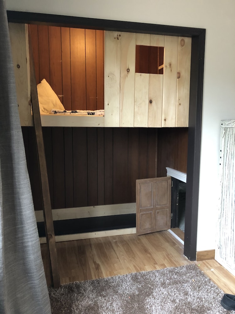 Ruime Mountaintop Lodge: Dicht Bij Alles, Sauna, Bubbelbad En Speelkamer - Pigeon Forge, TN