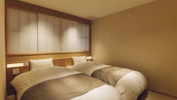 Casa (Private Vacation Home - ASAHI no IE) | 2 quartos, roupa de alta qualidade, edredões de penas, secretária