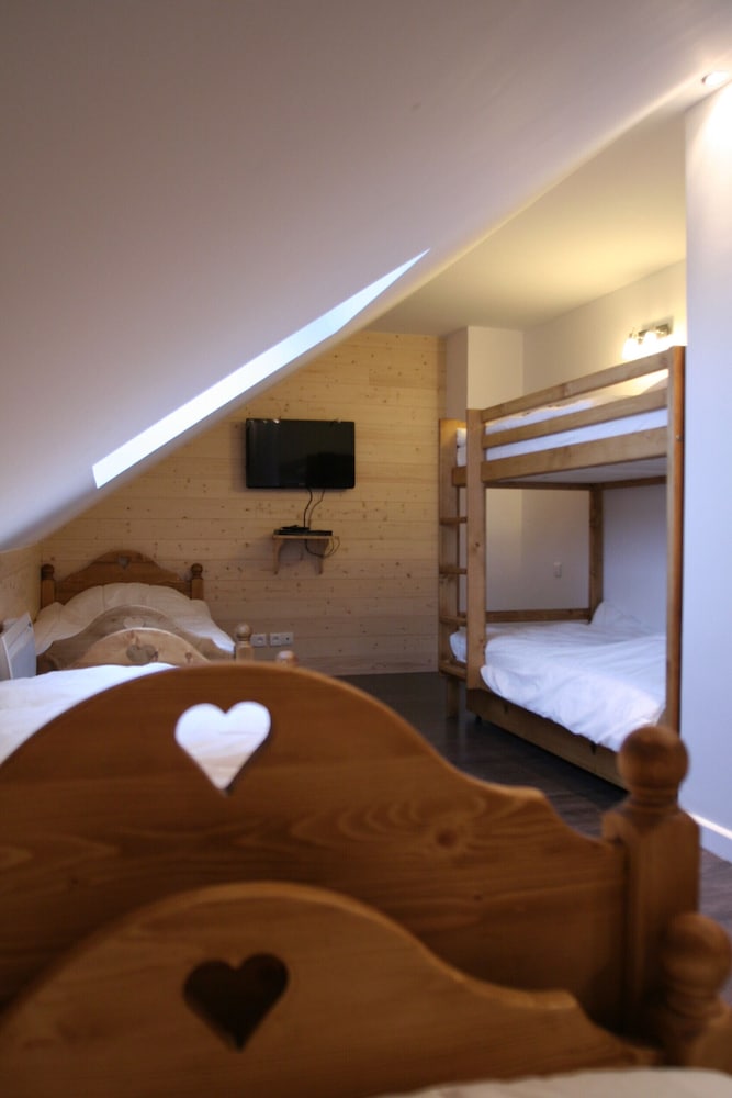 Chalet Camp De Base Pour Tribu, Sportif,wifi,5 Ch -