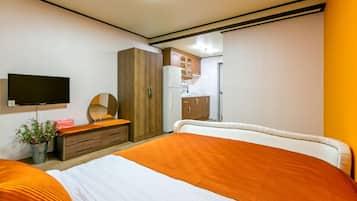 Quarto (202) | Wi-Fi de cortesia, roupa de cama