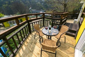 Quarto (Hayanoreum) | Wi-Fi de cortesia, roupa de cama