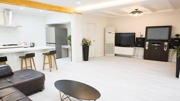 Quarto (Somang (Private)) | Com decoração personalizada, com mobília individualizada, Wi-fi grátis 